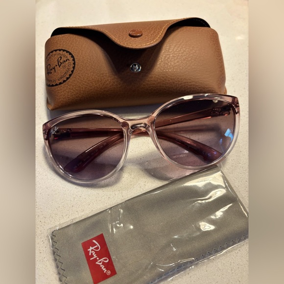 Ray-Ban | Accessories | Nib Ray Ban Womens Sunglasses Rb467 Emma | Poshmark